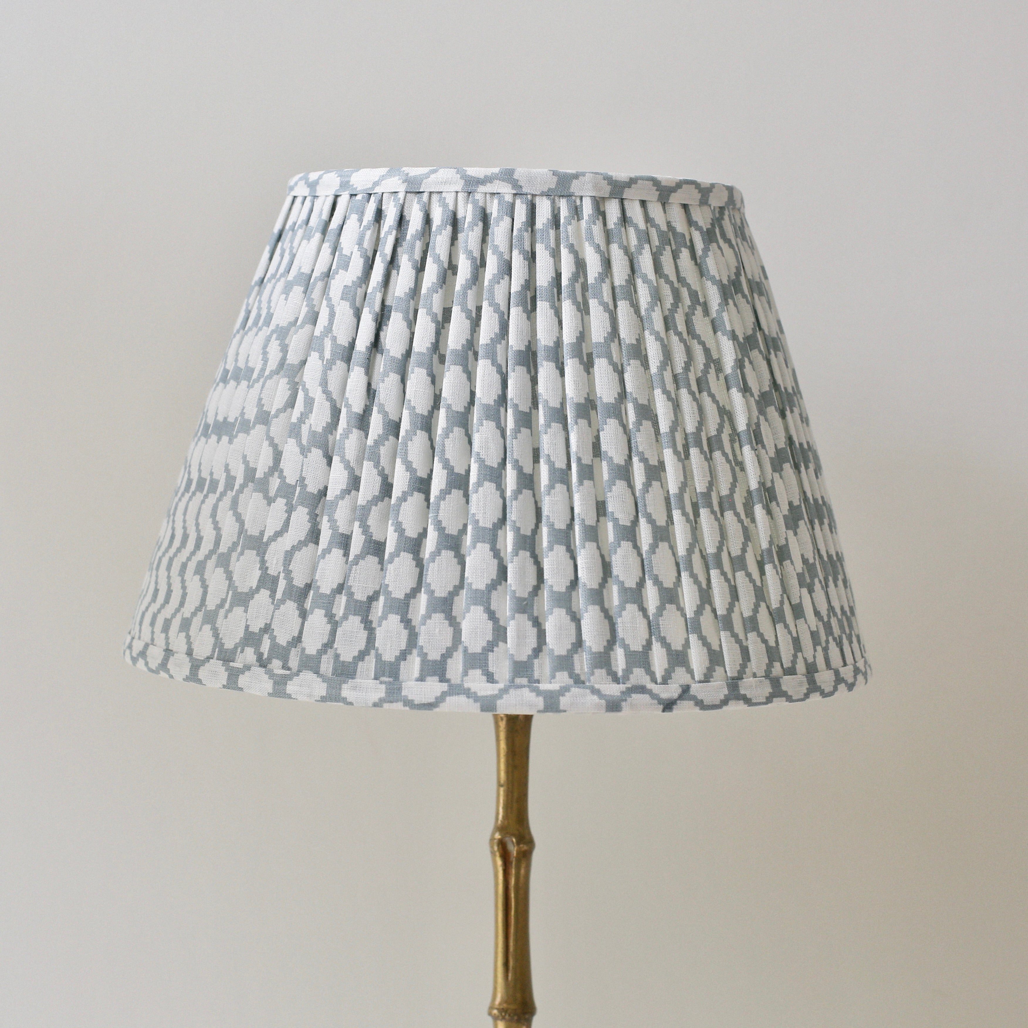 BLOCK PRINTED LINEN LAMPSHADE IN BLUEBELL – Patton House